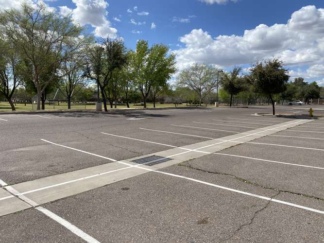 Rent Parking Lot in Gilbert