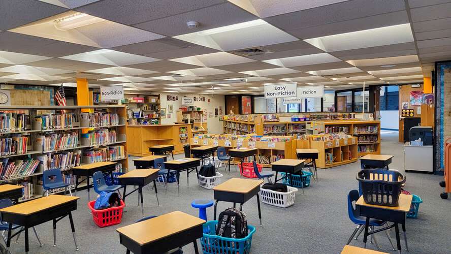 Rent a Library (Small) in Thornton CO 80241