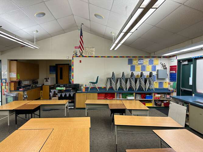 Rent Classroom Standard in Fresno