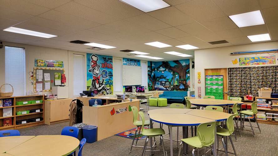 Rent a Library (Small) in Albuquerque NM 87121