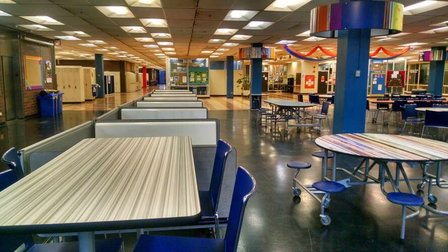 Rent a Cafeteria (Large) in Chicago IL 60607