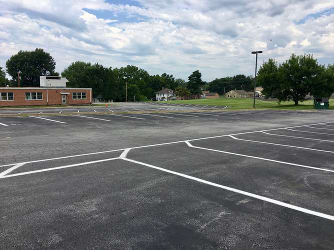 Rent Parking Lot - Back in Independence