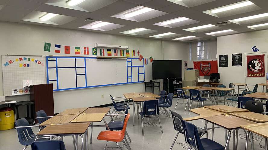 Rent Classroom Standard in Dania