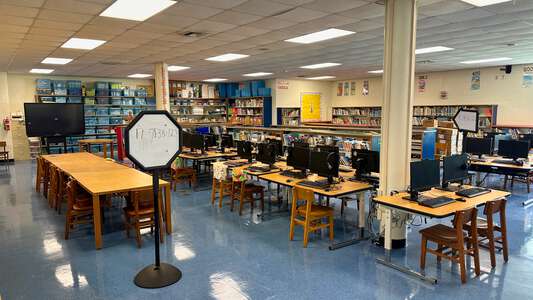 Rent Library in North Miami Beach