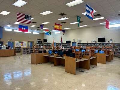 Rent Library in Opa-locka
