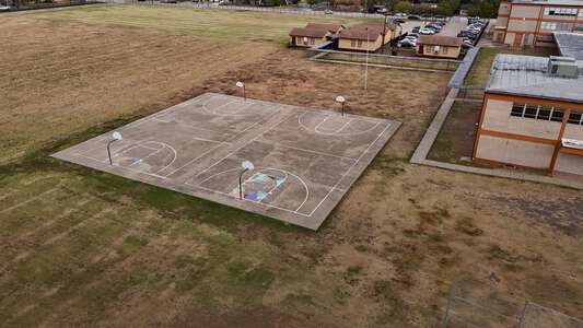 Rent Outdoor Basketball Courts in Dallas