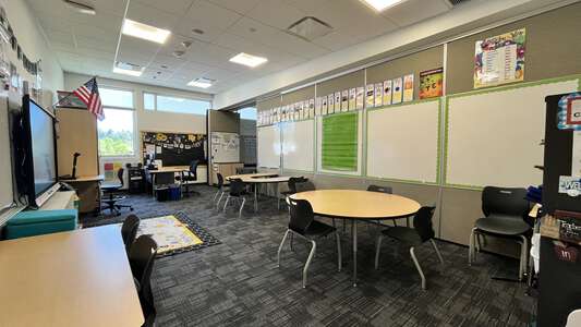 Rent Classroom Standard in Redmond
