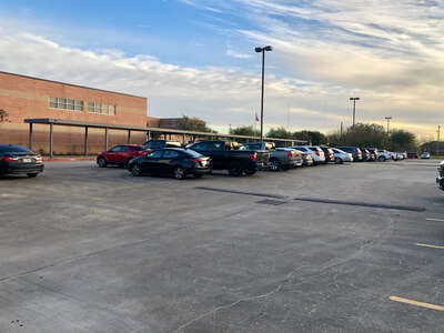 Rent Parking Lot in Pasadena