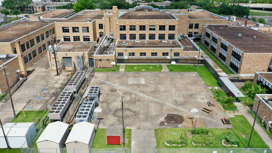 Rent Outdoor Basketball Courts in Houston