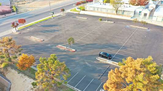 Rent Parking Lot - Upper in Bakersfield