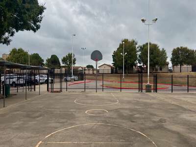 Rent Outdoor Basketball Courts in Dallas