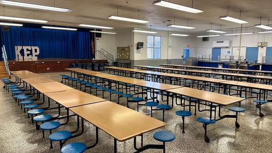 Rent Cafeteria in Miami