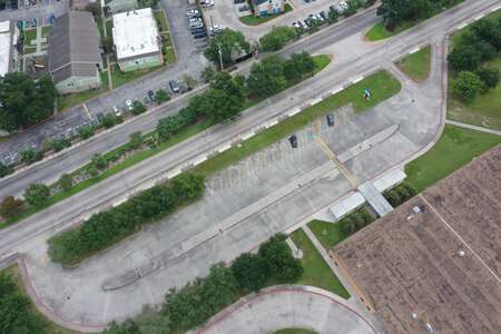 Rent Parking Lot - Front in Houston