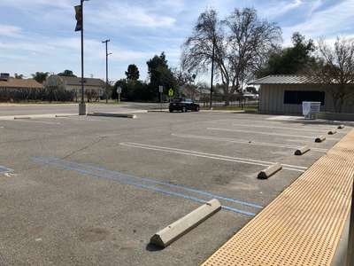 Rent Parking Lot in Fresno