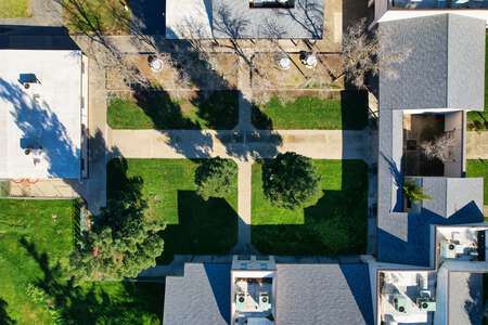 Rent Quad in Sacramento