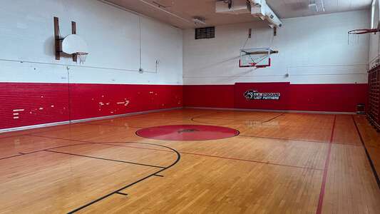 Rent Gym - Girls in Dallas