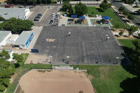 Rent Outdoor Basketball Courts in Fresno
