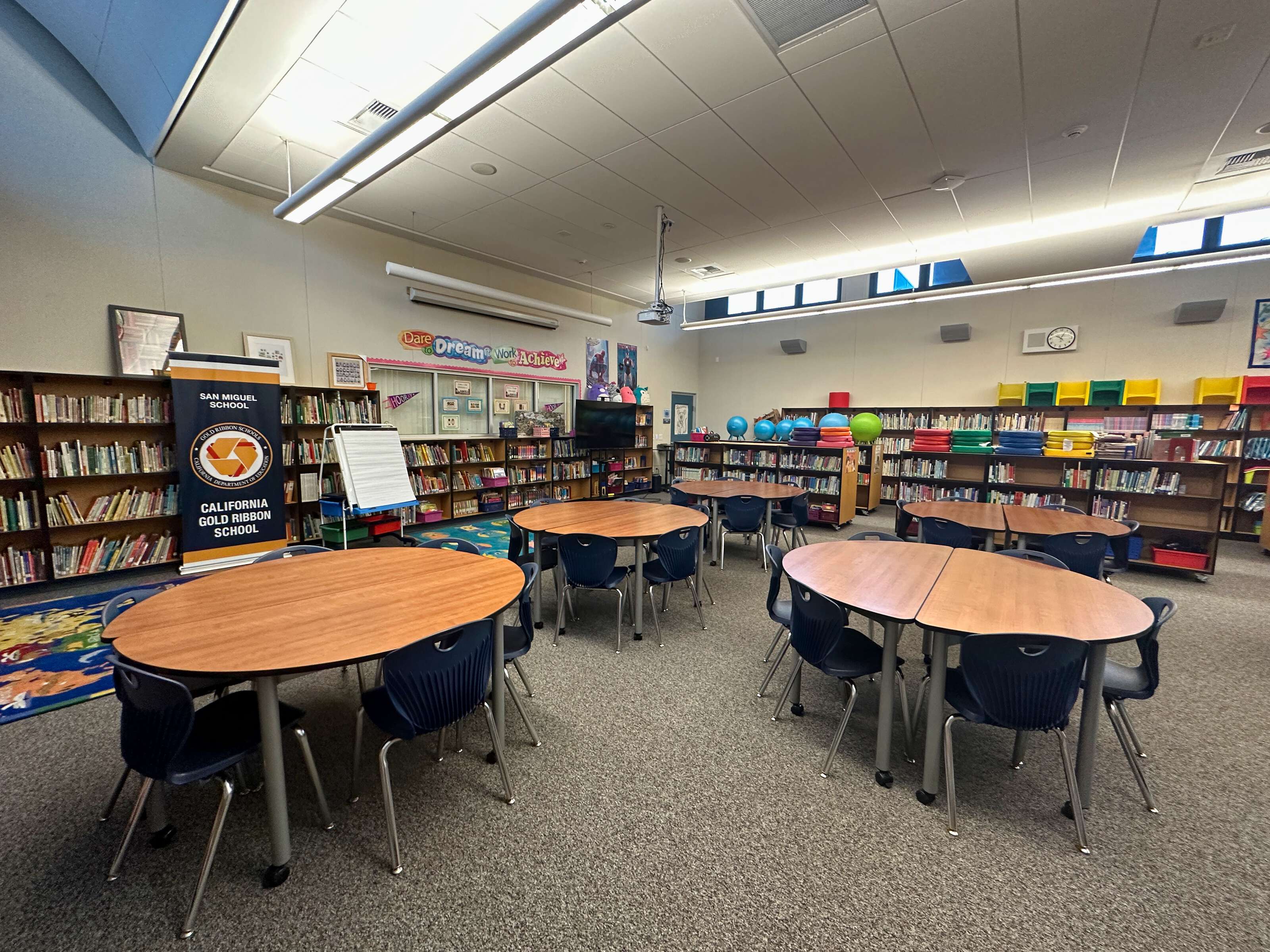 Rent a Library (Small) in Sunnyvale CA 94087