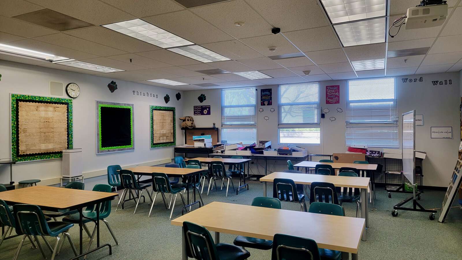 Rent a Classroom (Medium) in Carlsbad CA 92010