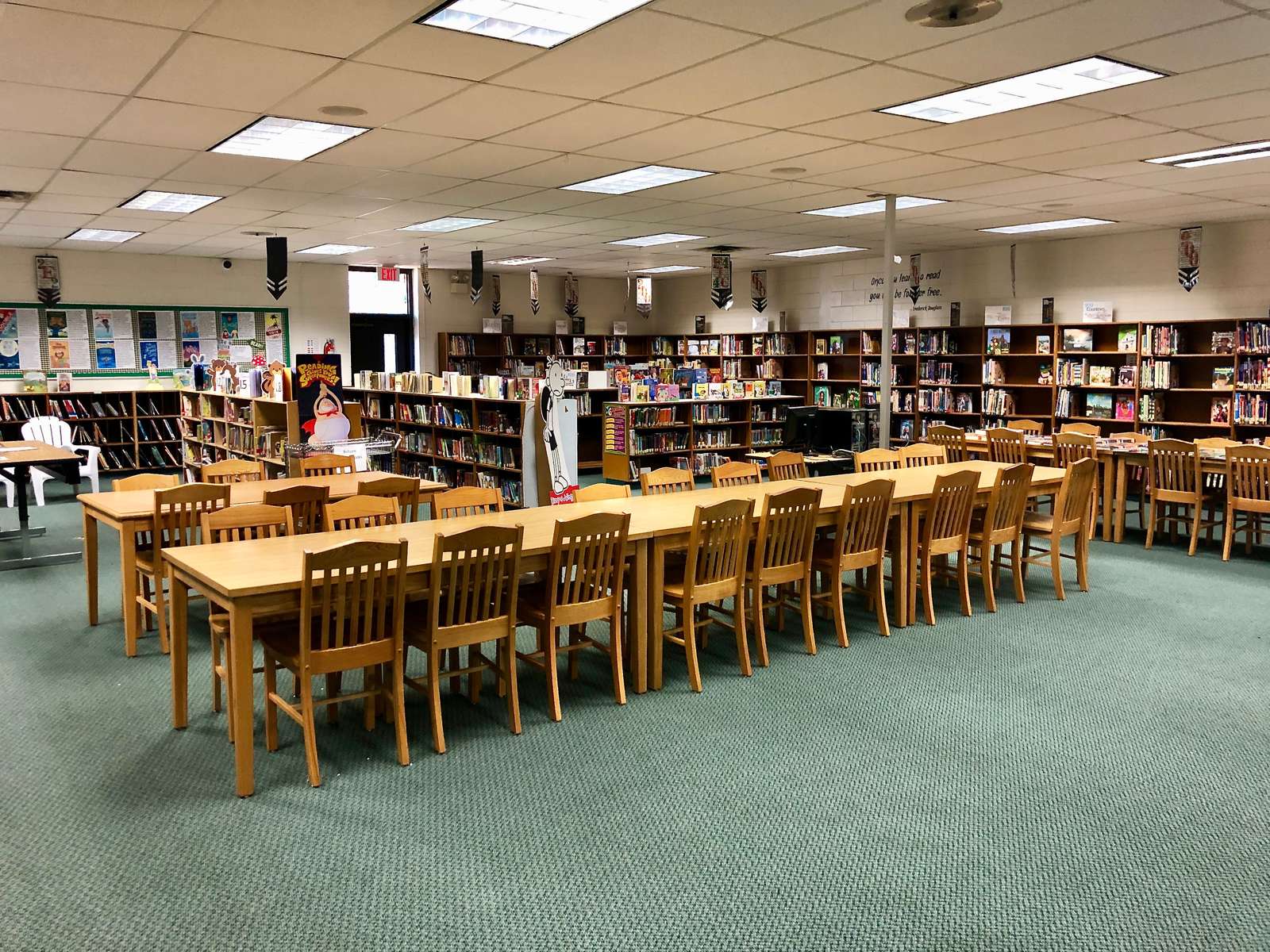 Rent a Library in Haines City FL 33844