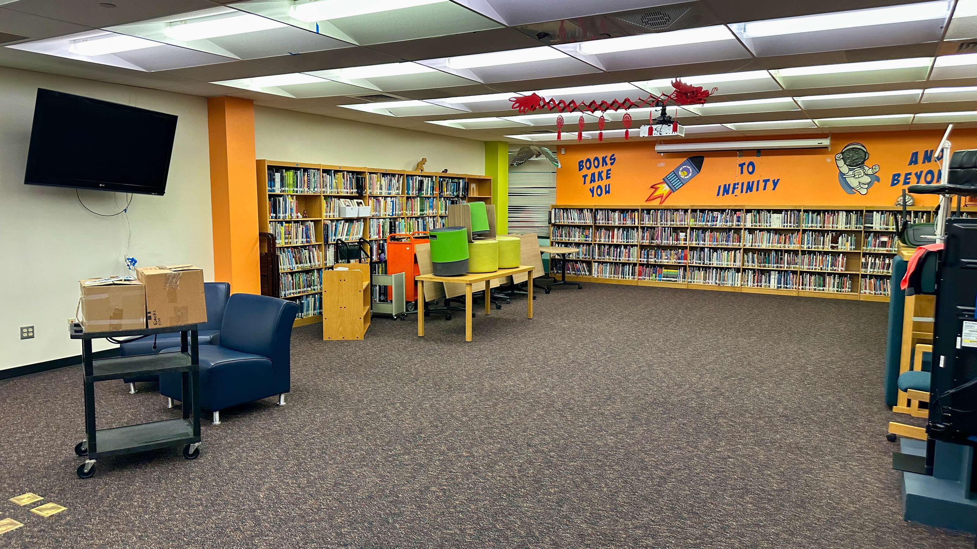 Rent a Library (Small) in Austin TX 78726