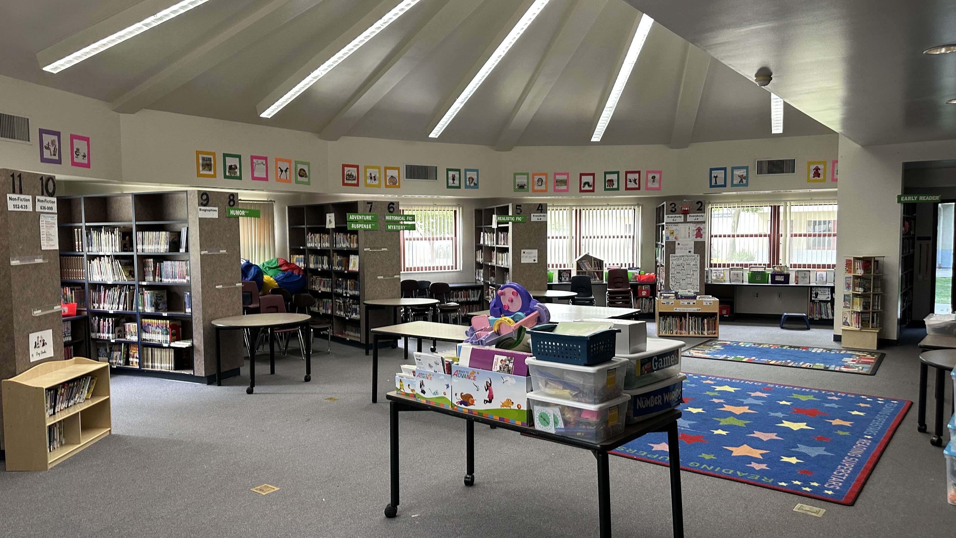 Rent a Library (Small) in Roseville CA 95678