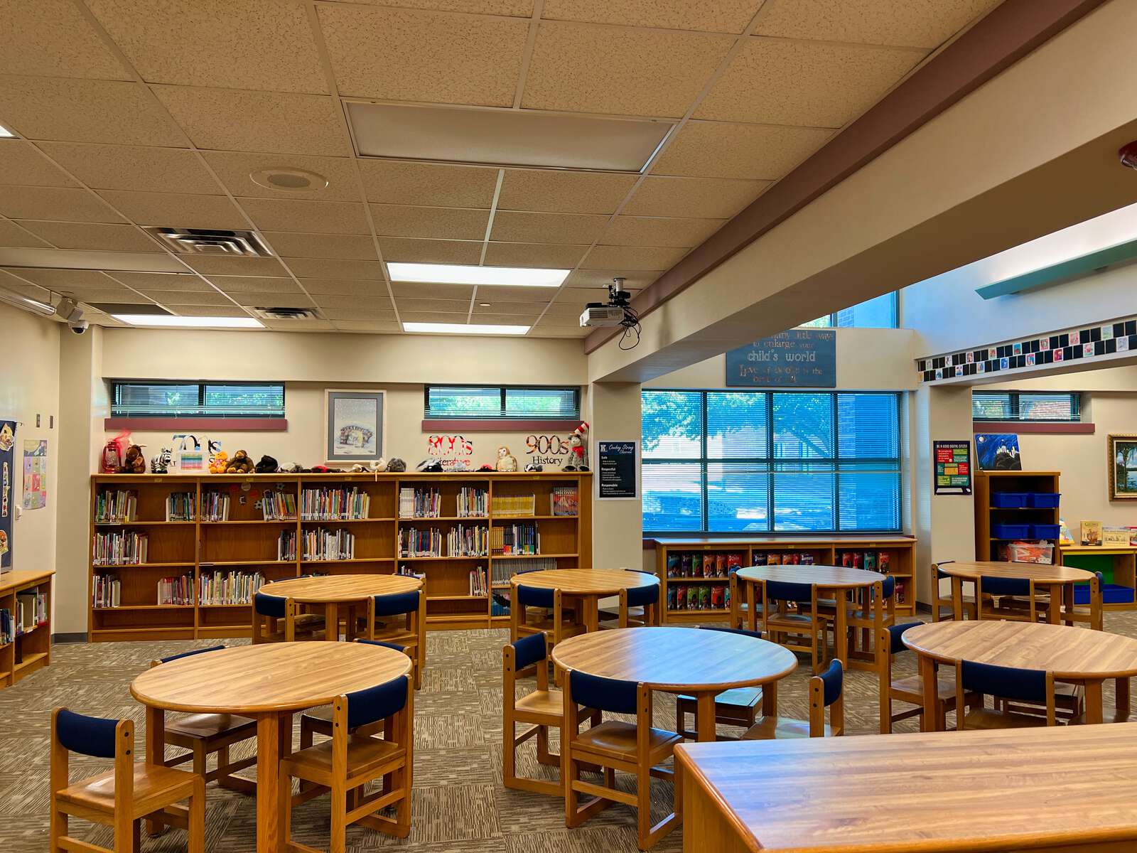 Rent a Library (Small) in Keller TX 76248