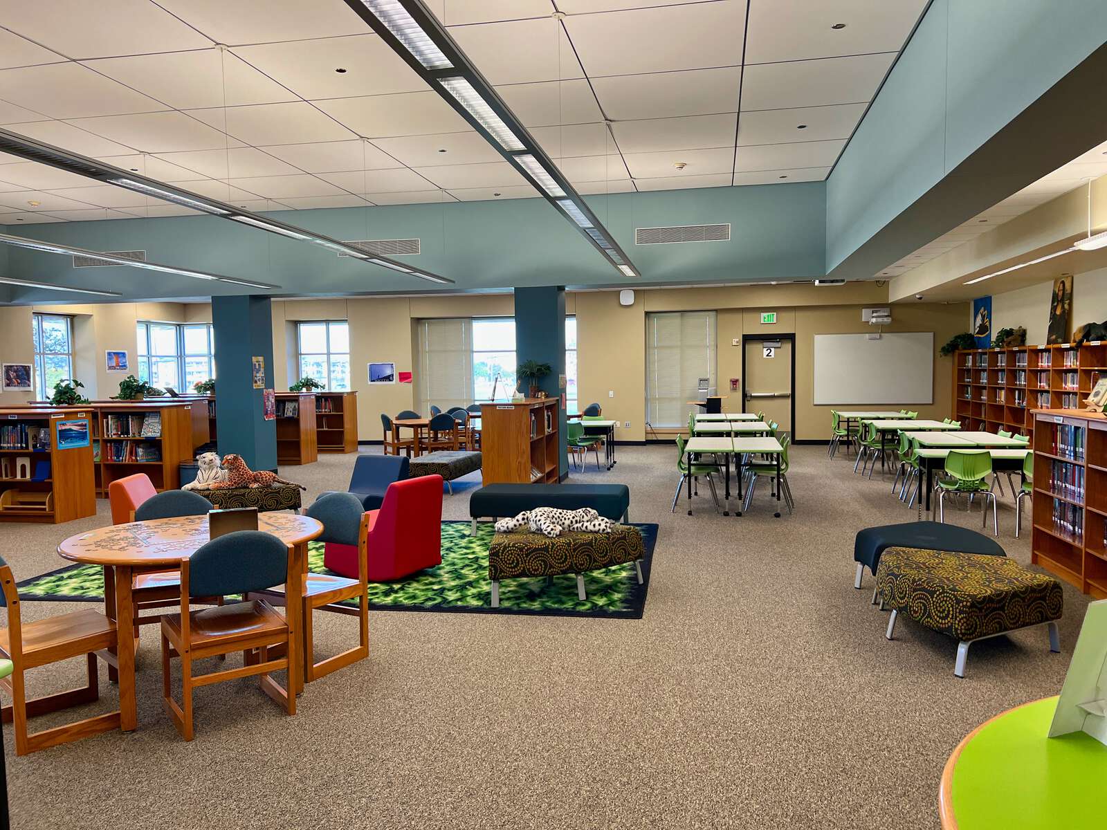 Rent a Library (Medium) in Fort Worth TX 76244