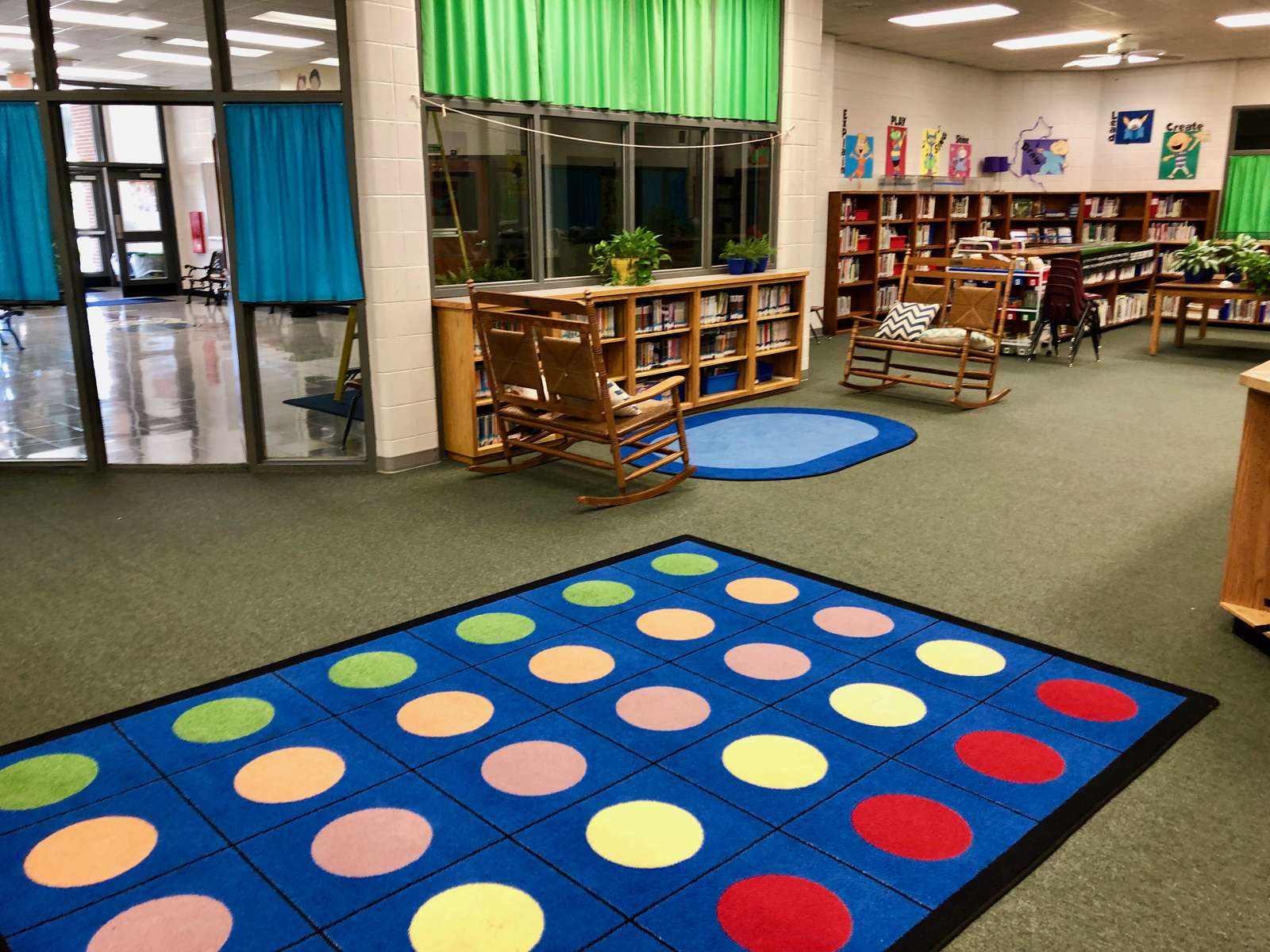 Rent a Library (Small) in Springdale AR 72764