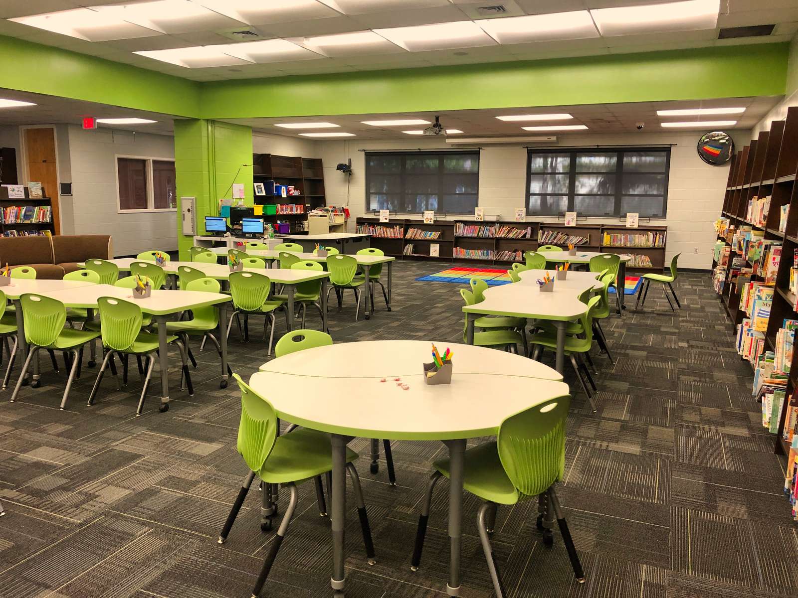 Rent a Library (Small) in Clermont FL 34711