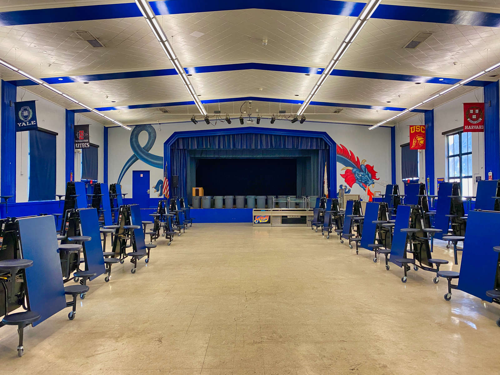 Rent a MPR (Medium) in San Bernardino CA 92405