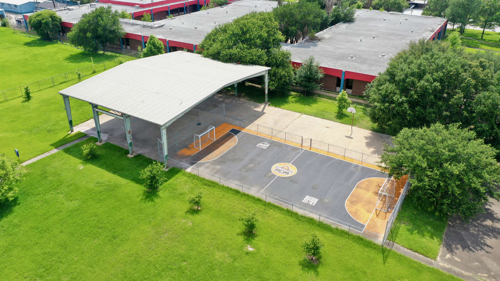 Rent a Basketball Courts (Outdoor) in Houston TX 77023