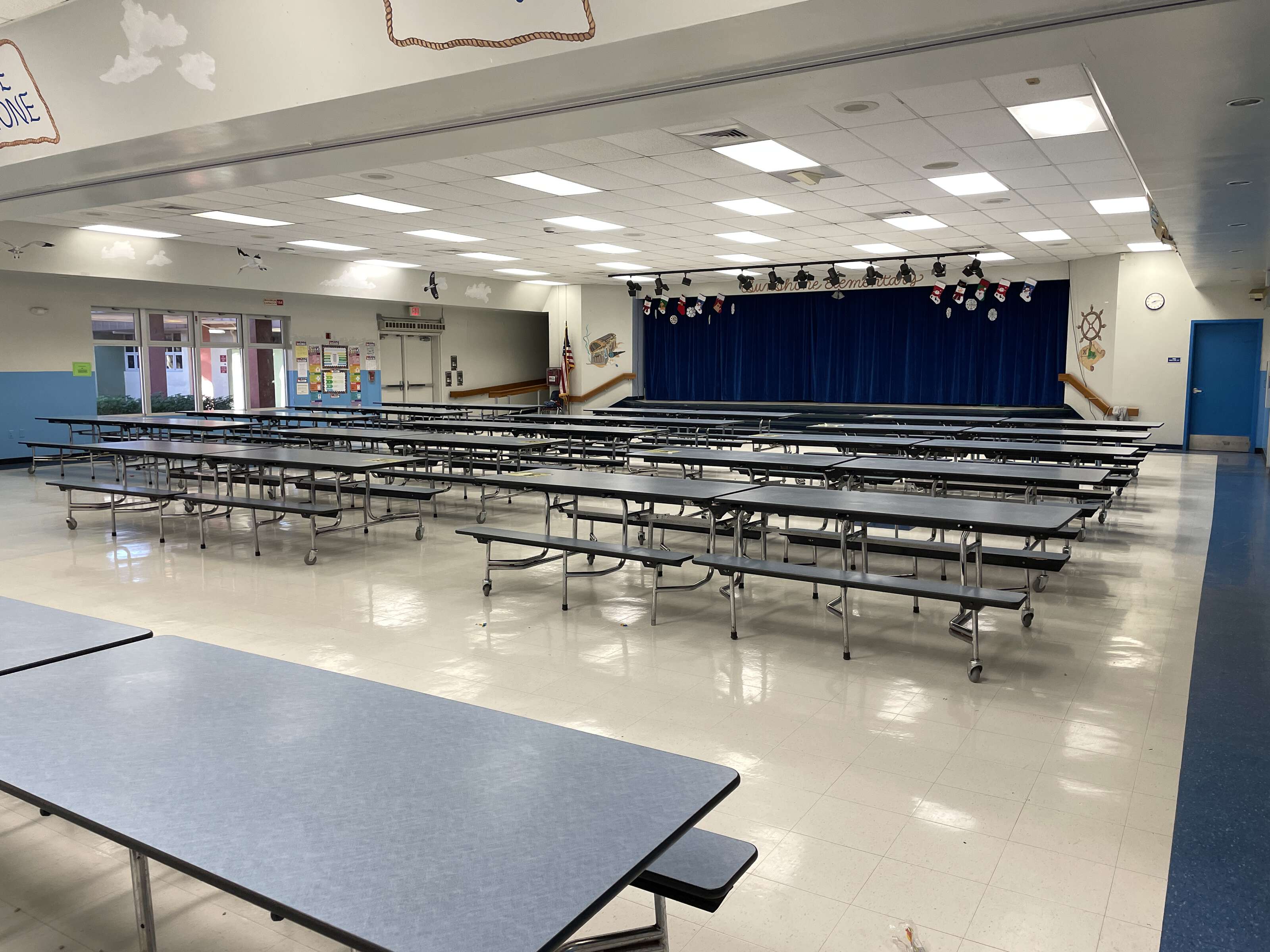 Rent a Cafeteria (Small) in Miramar FL 33023