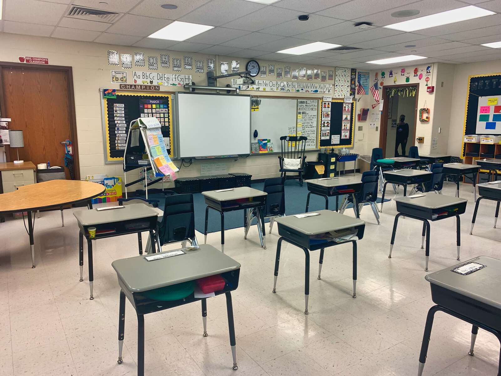 Rent a Classroom (Small) in St. Charles MO 63304
