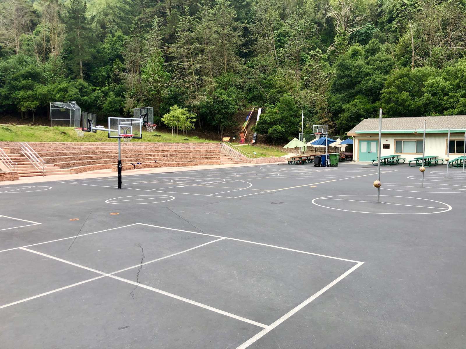 Rent a Basketball Courts (Outdoor) in Castro Valley CA 94552