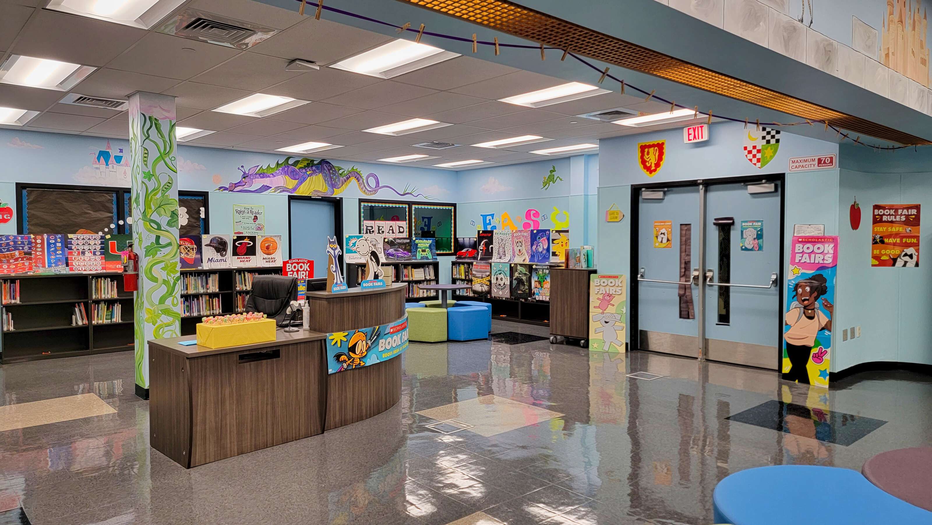 Rent a Library (Small) in Hollywood FL 33024