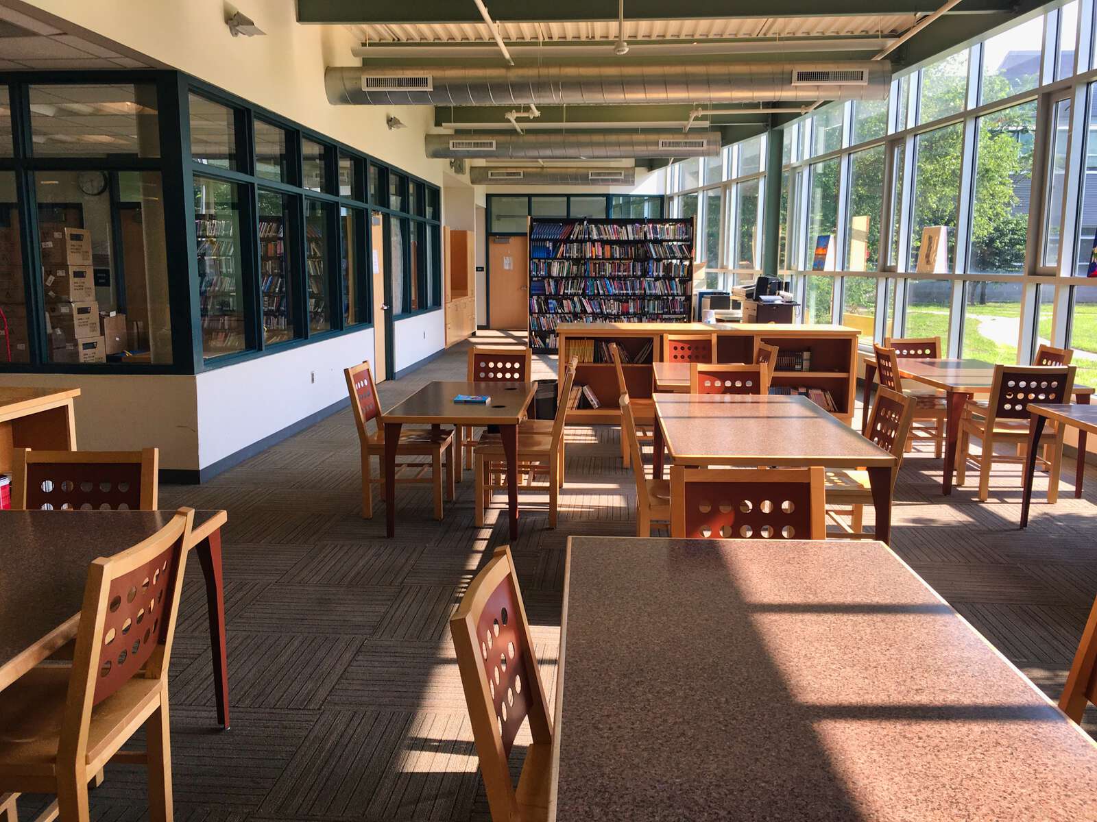 Rent a Library (Large) in Philadelphia PA 19122