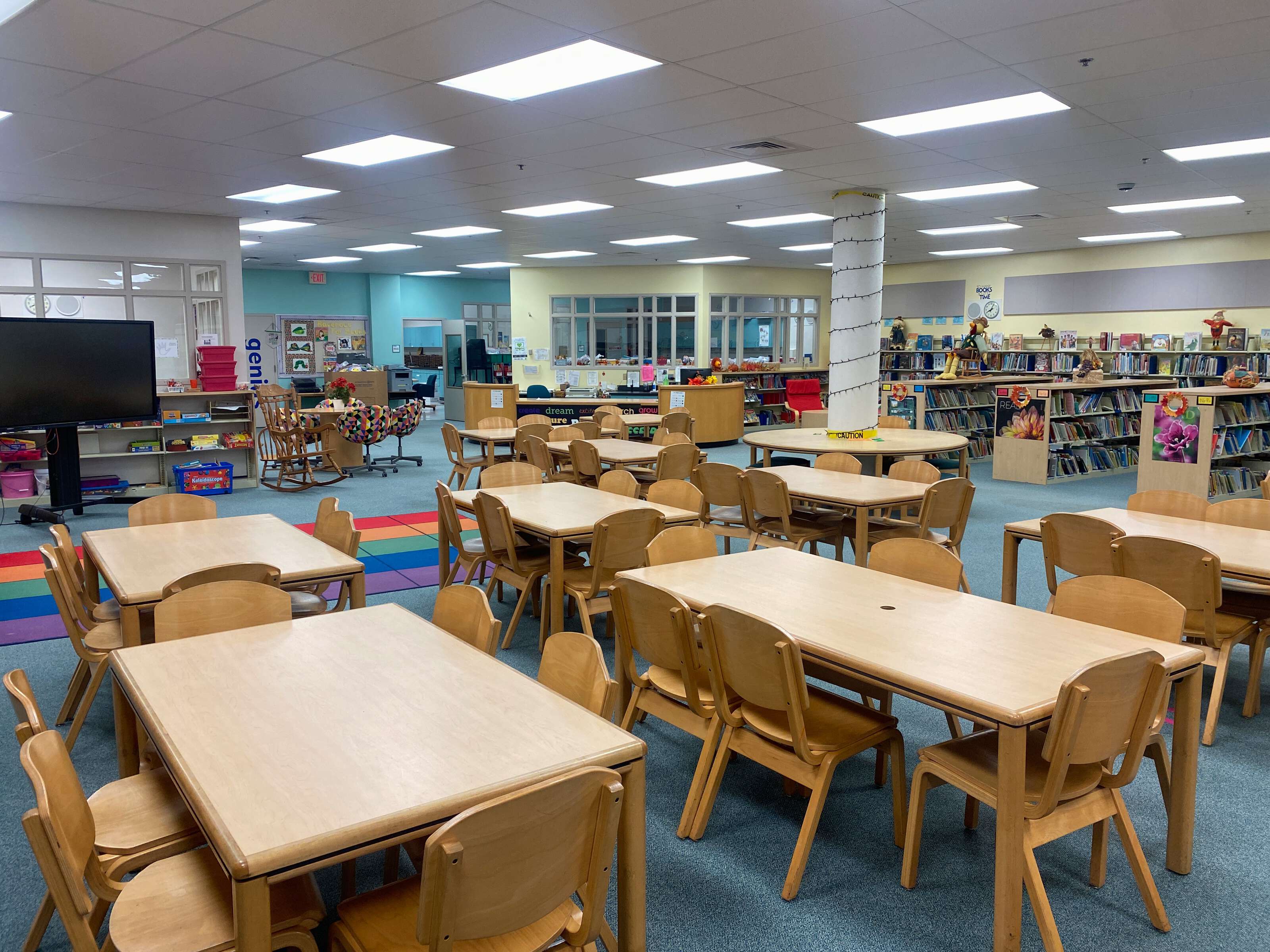 Rent a Library (Small) in FT Lauderdale FL 33334