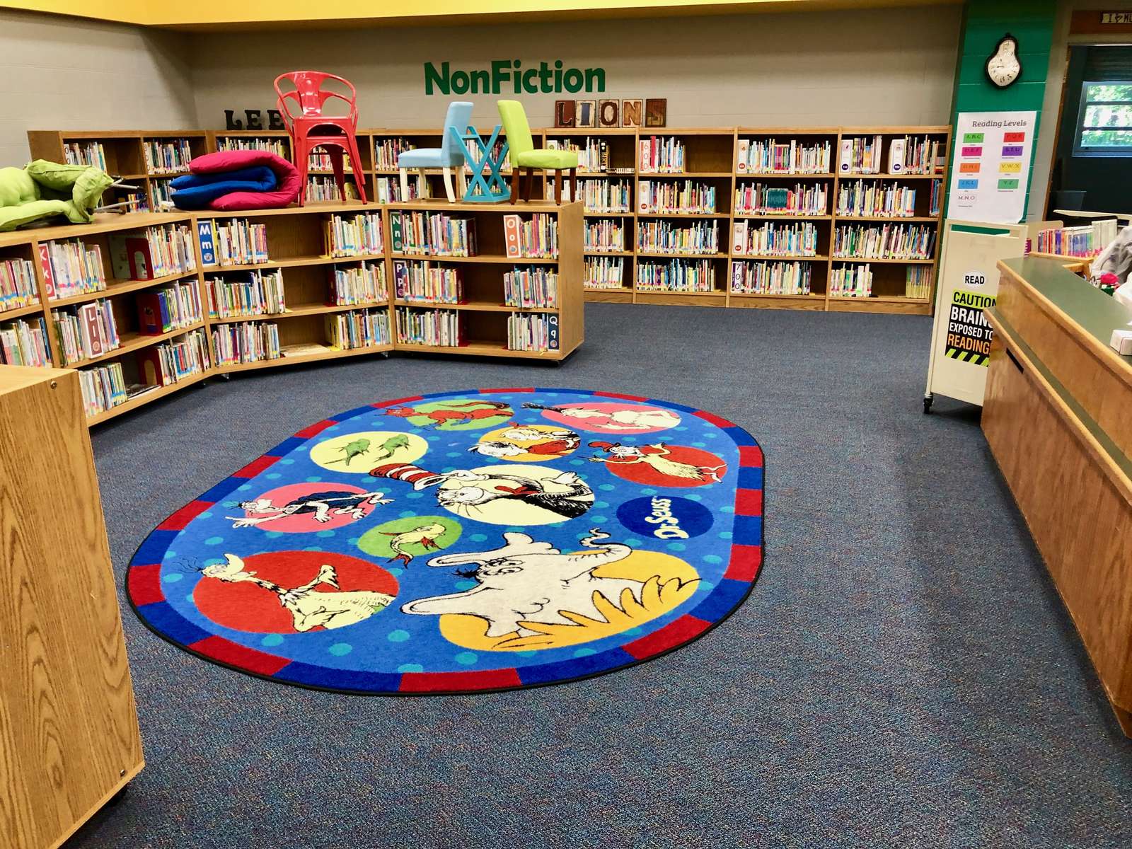 Rent a Library (Small) in Springdale AR 72764