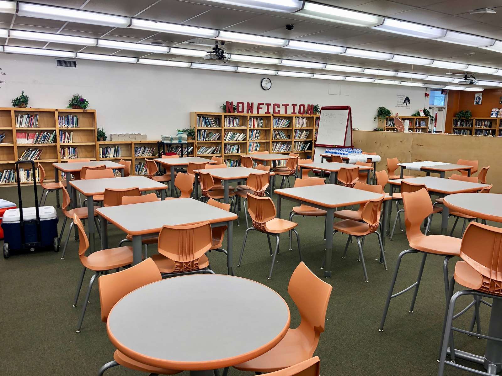 Rent a Library in Fort Meade FL 33841