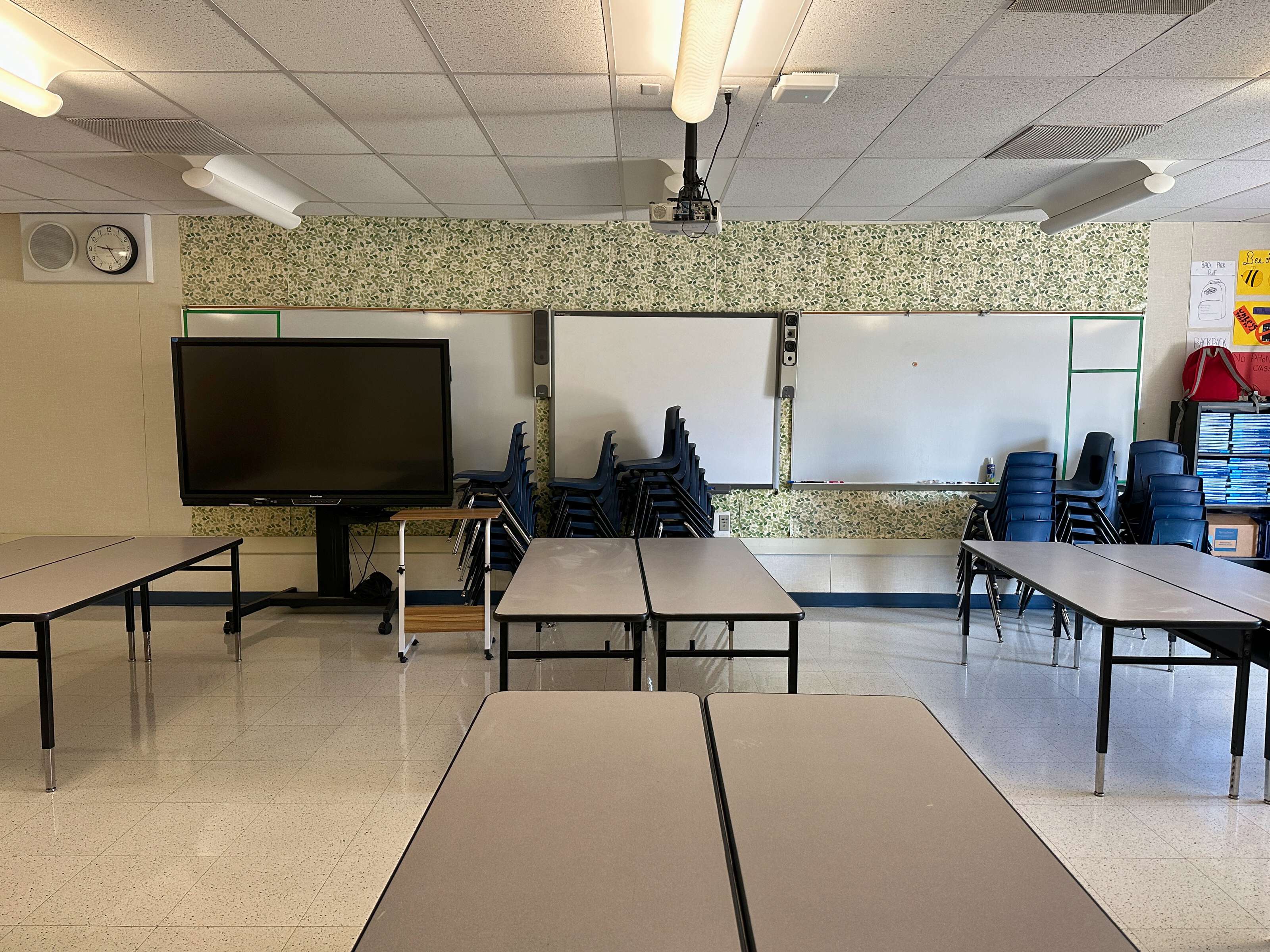 Rent a Classroom (Medium) in Fresno CA 93701