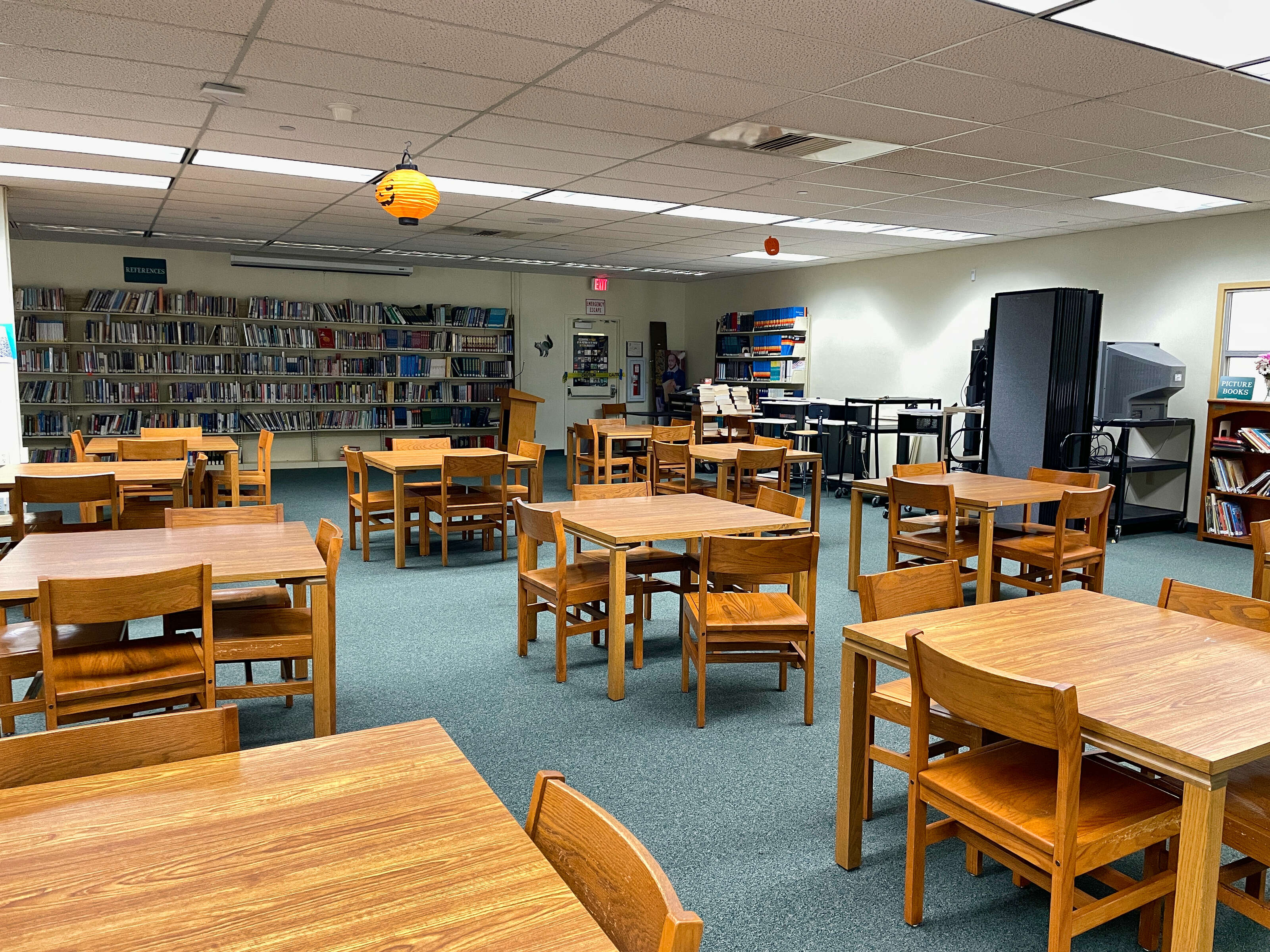 Rent a Library (Large) in Davie FL 33325