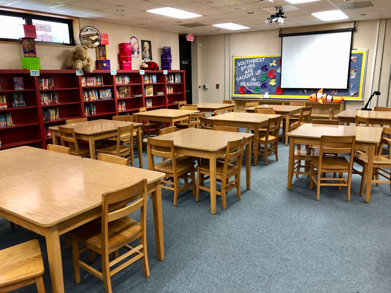 Rent a Library in Lakeland FL 33803