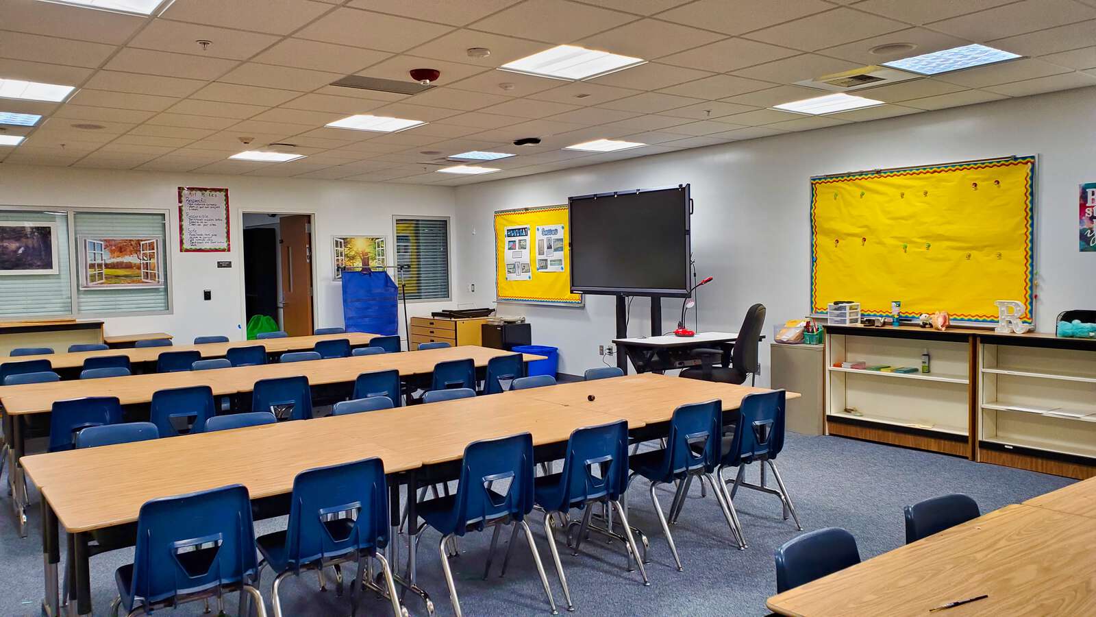 Rent a Classroom (Small) in San Diego CA 92124