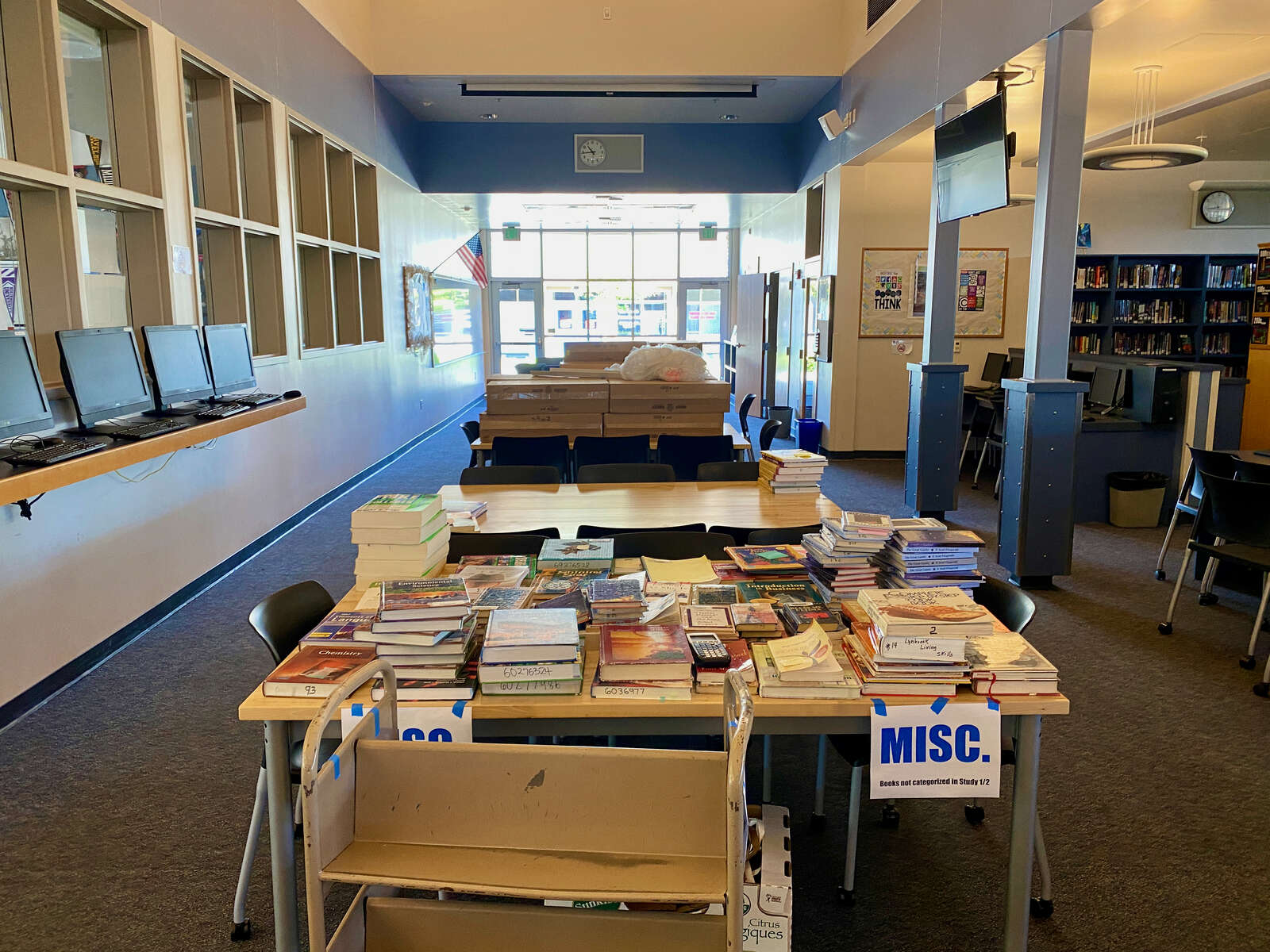 Rent a Library (Large) in San Jose CA 95129