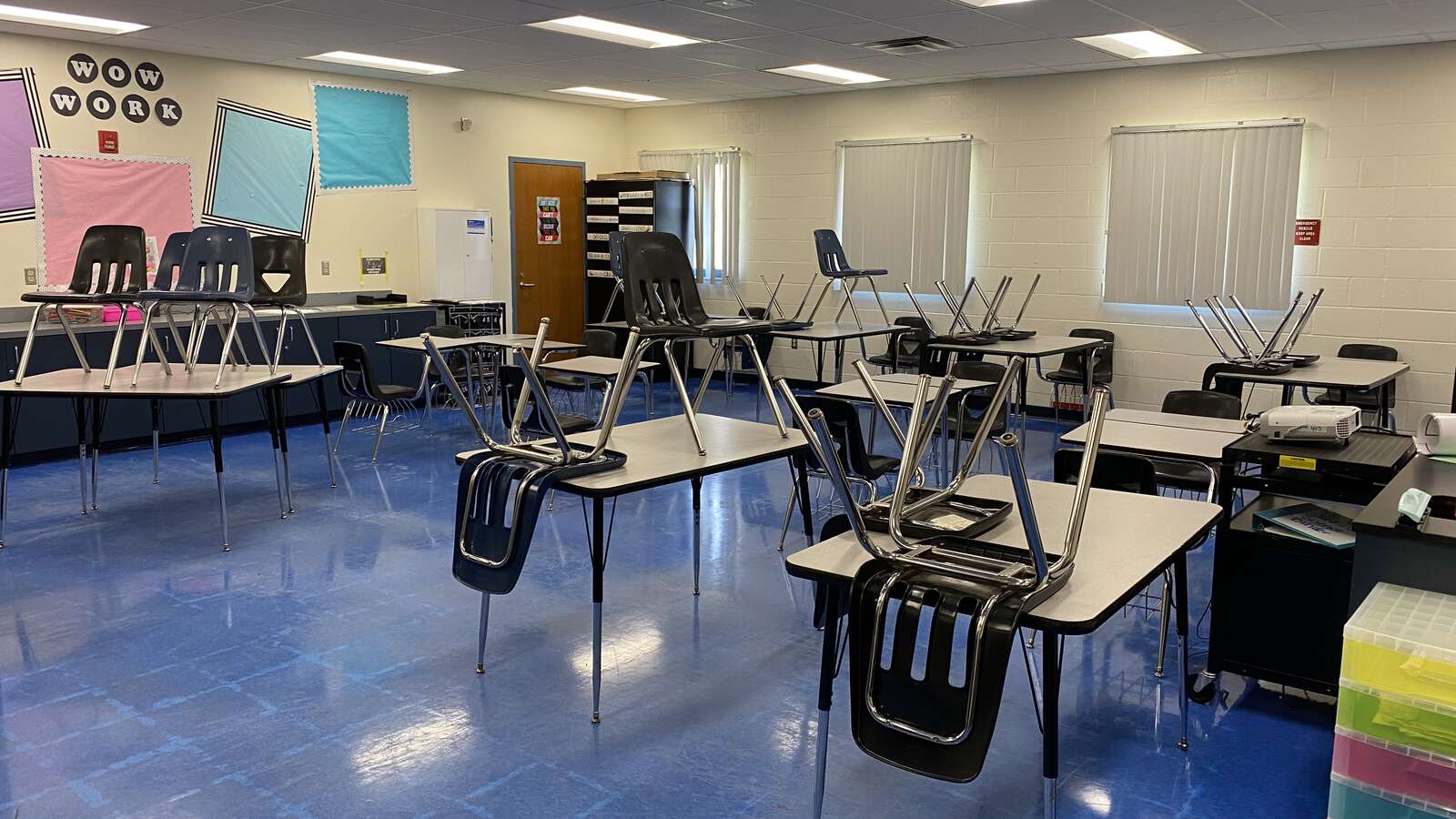 Rent a Classroom (Medium) in Ruskin FL 33573