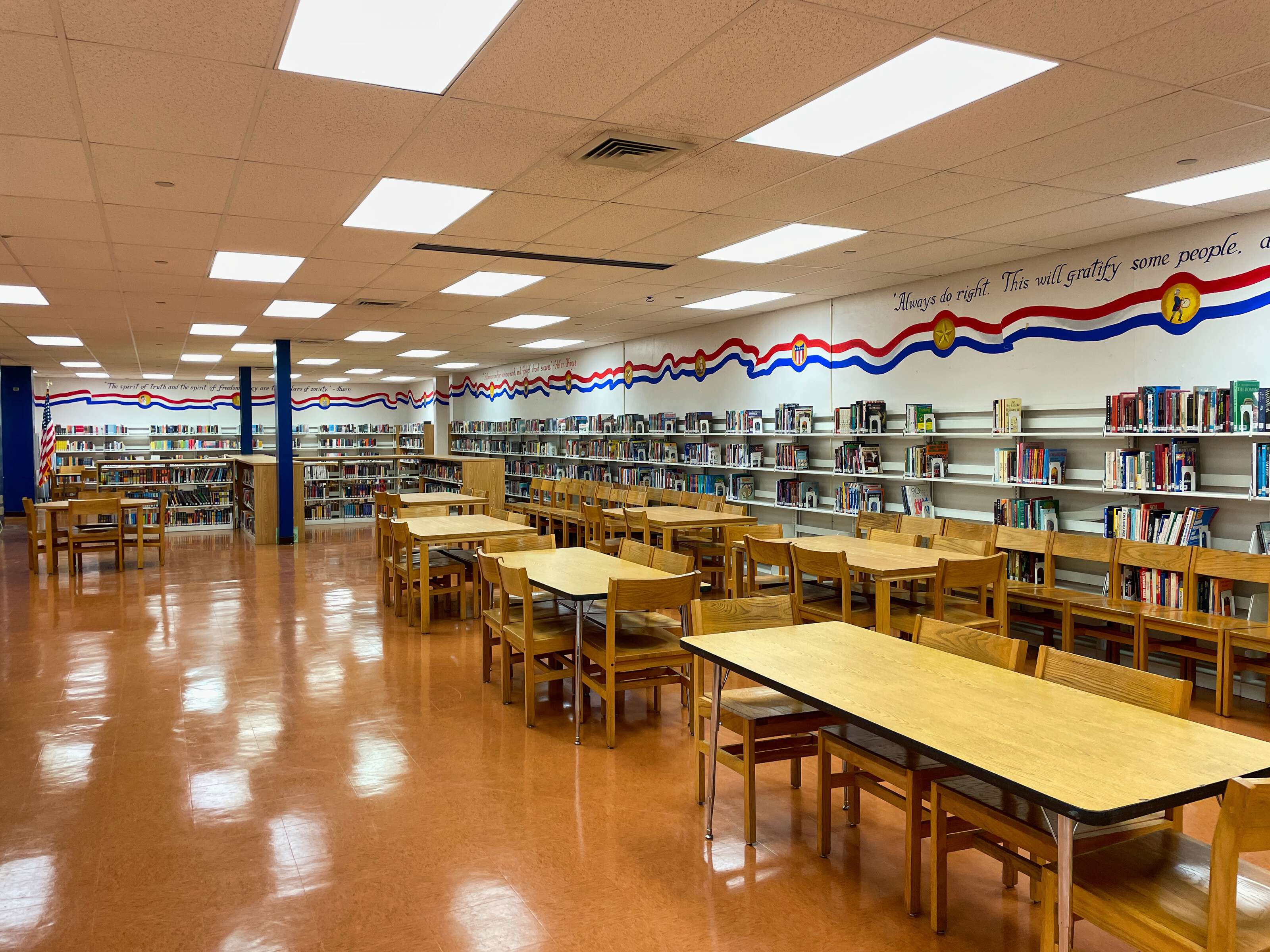 Rent a Library (Large) in Miramar FL 33025