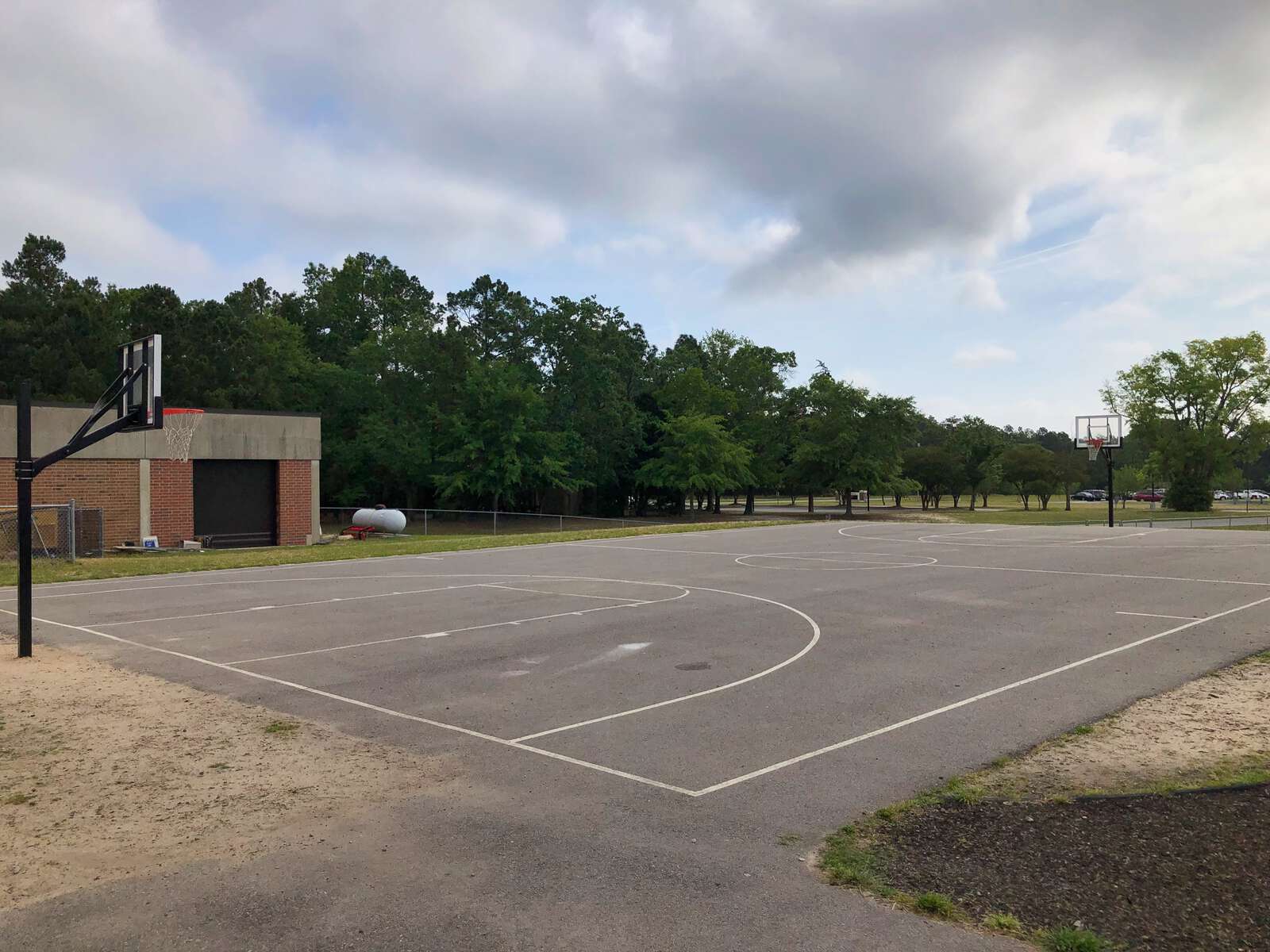 Rent a Basketball Courts (Outdoor) in Gilbert SC 29054