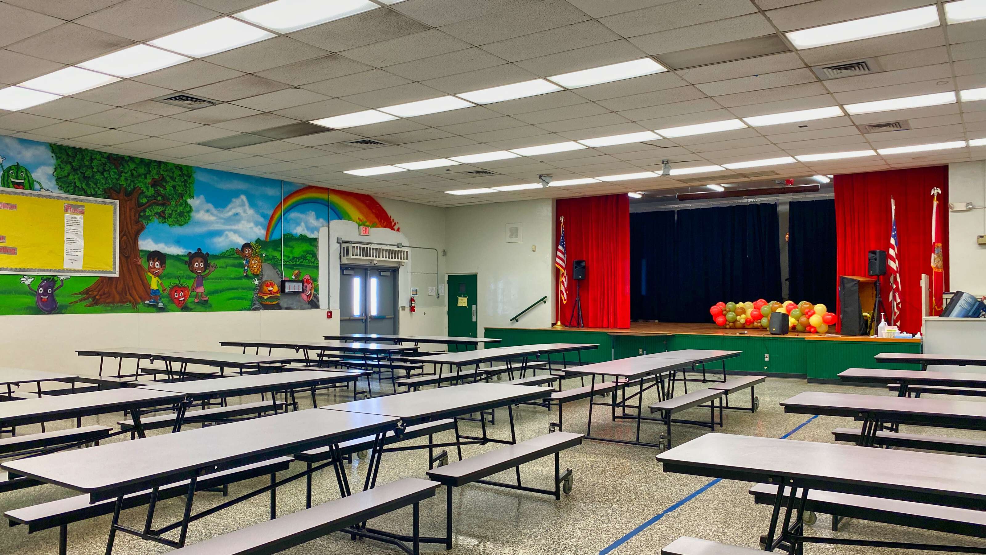 Rent a Cafeteria (Small) in Lauderhill FL 33311