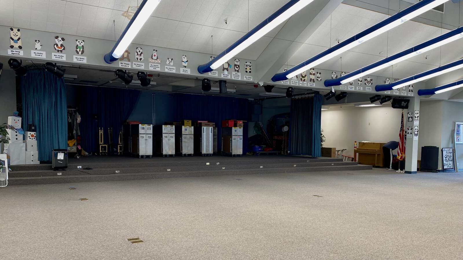 Rent a Library (Large) in Sunnyvale CA 94087